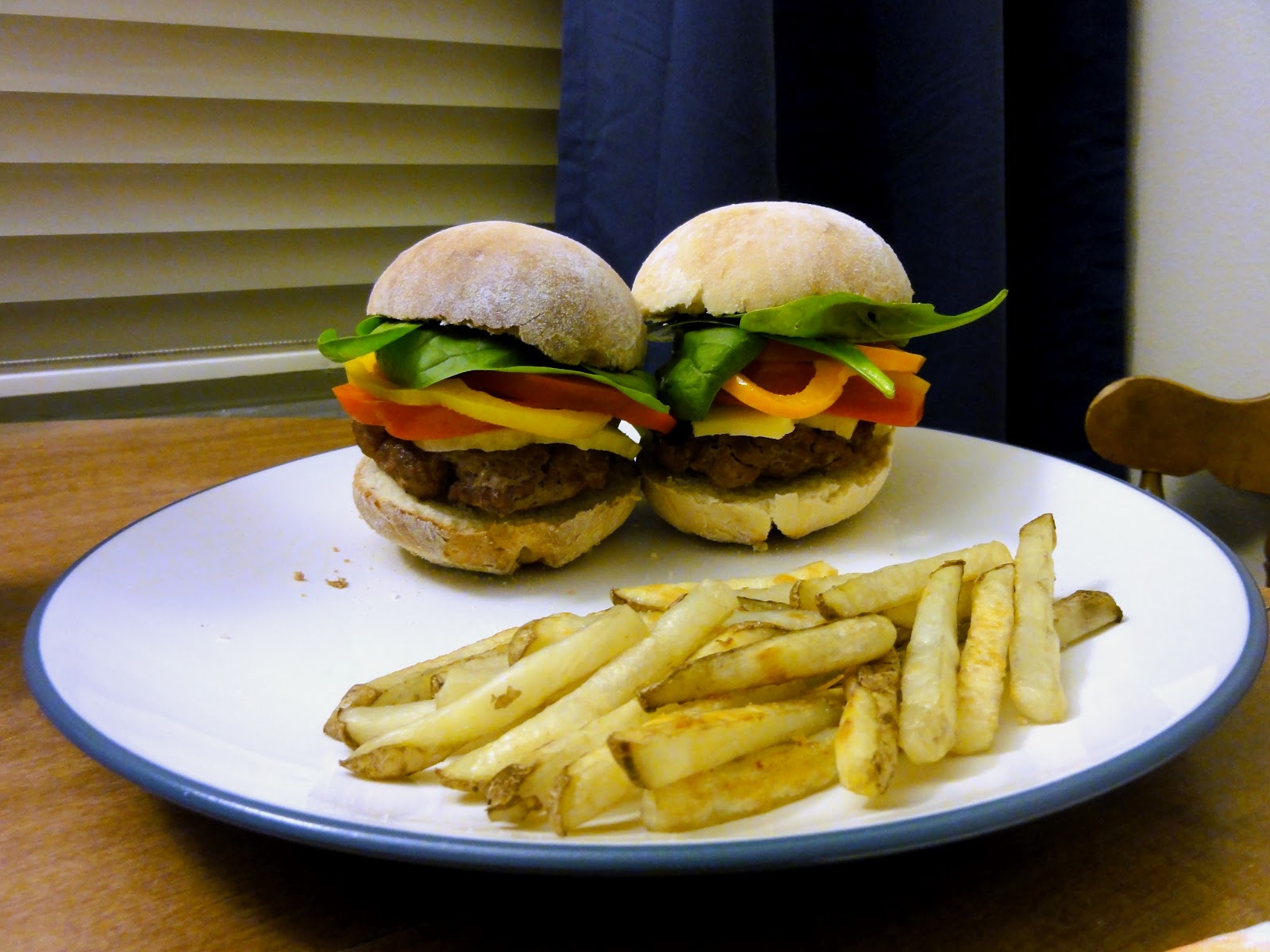 Kitchen Chemistry: Rainbow Pepper Hamburgers with Oven-Baked Fries