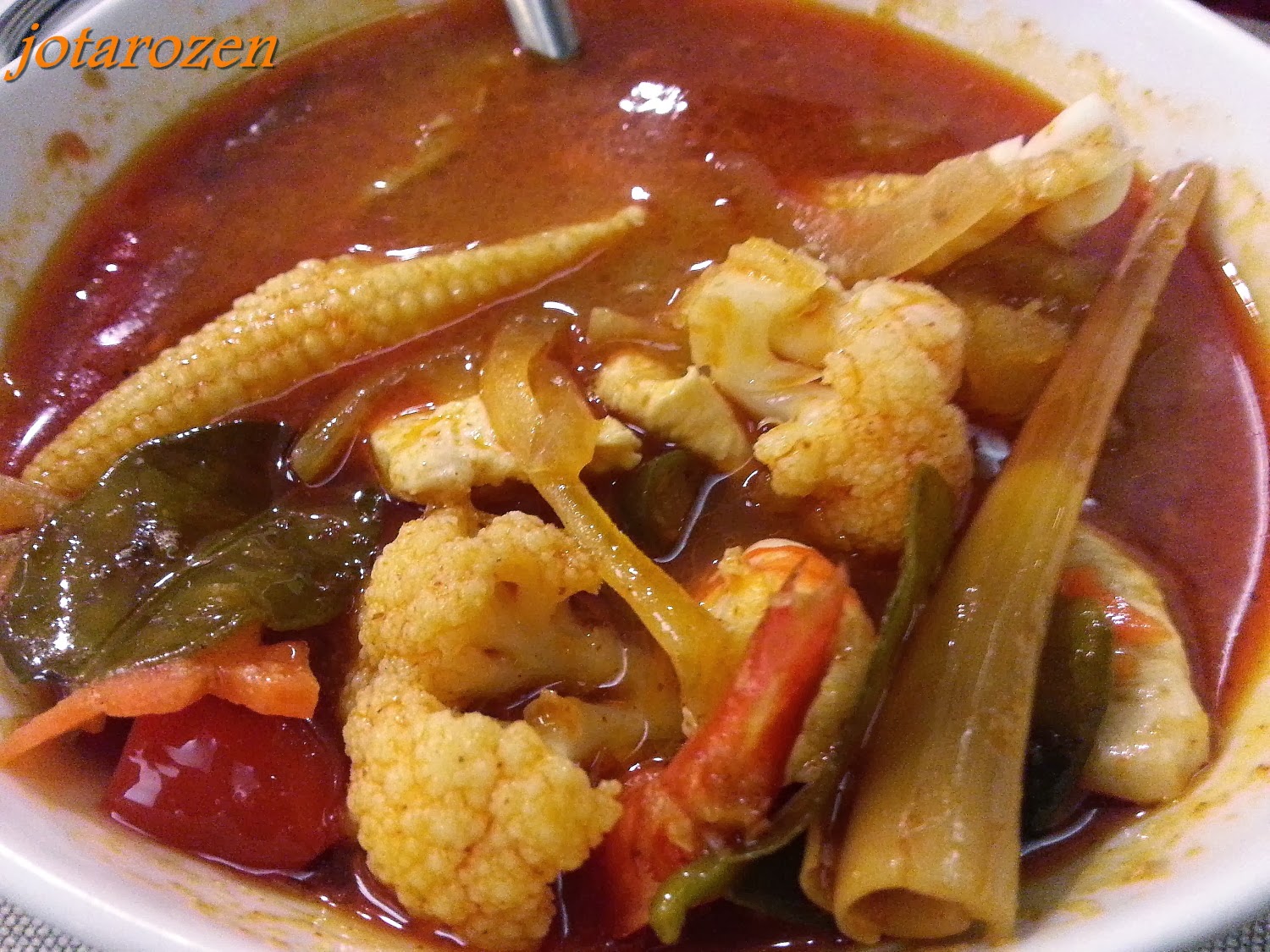 Footsteps - Jotaro's Travels: YummY! - Nasi Bojari @ Madam Kwan's