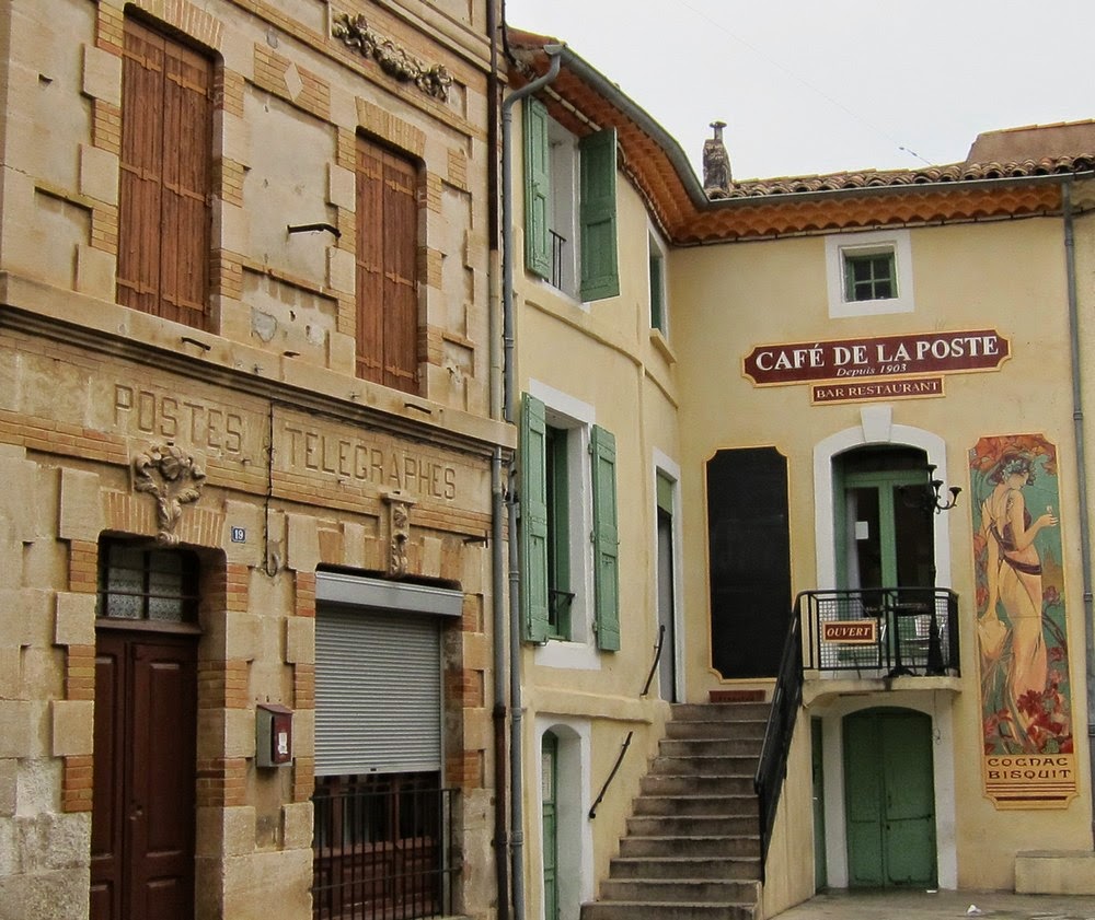 Aspiran Postcard: Café de la Poste