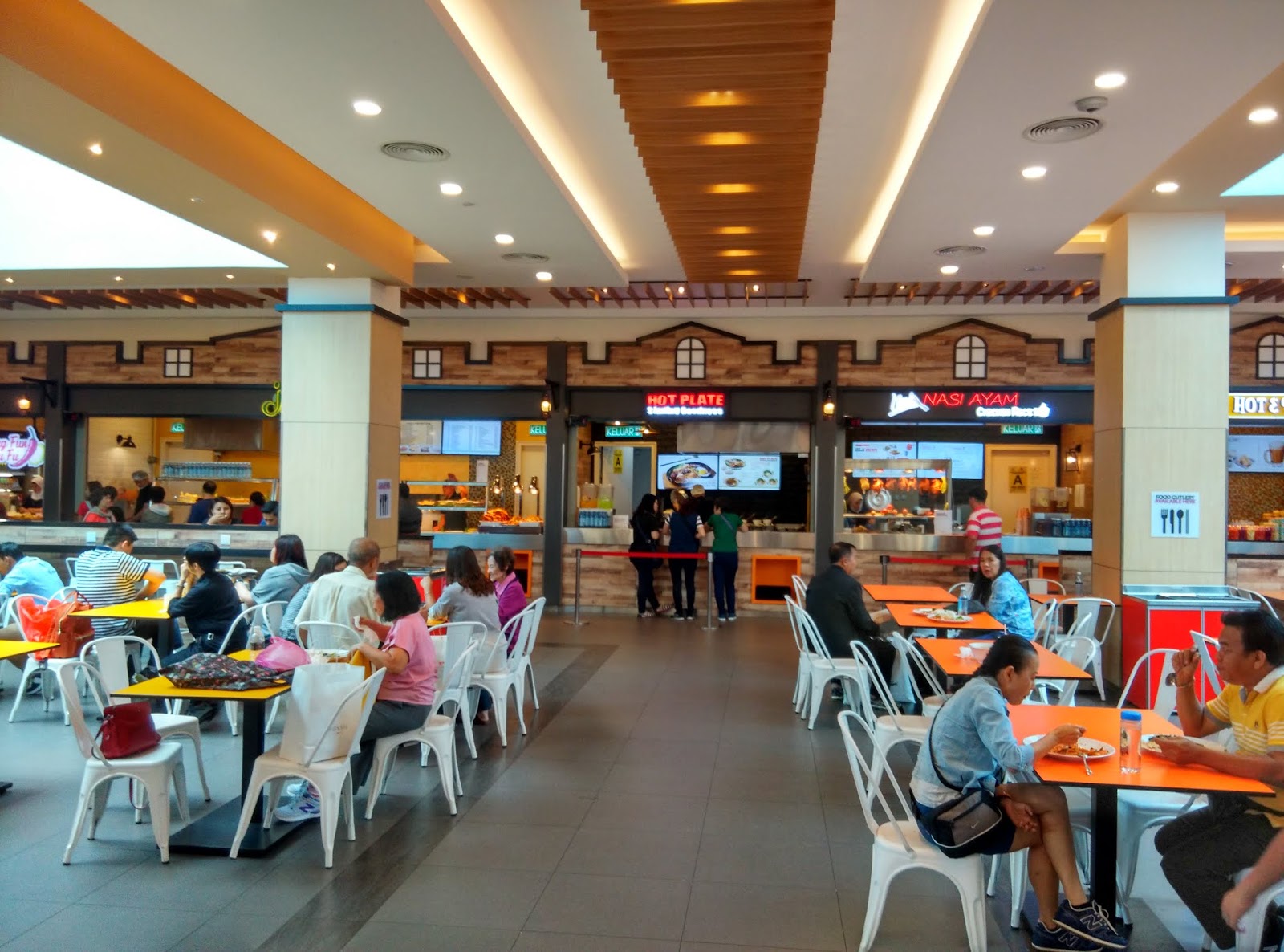 K M Cheng-Travel Journal: Malaysia (Genting Highlands Premium Outlets ...