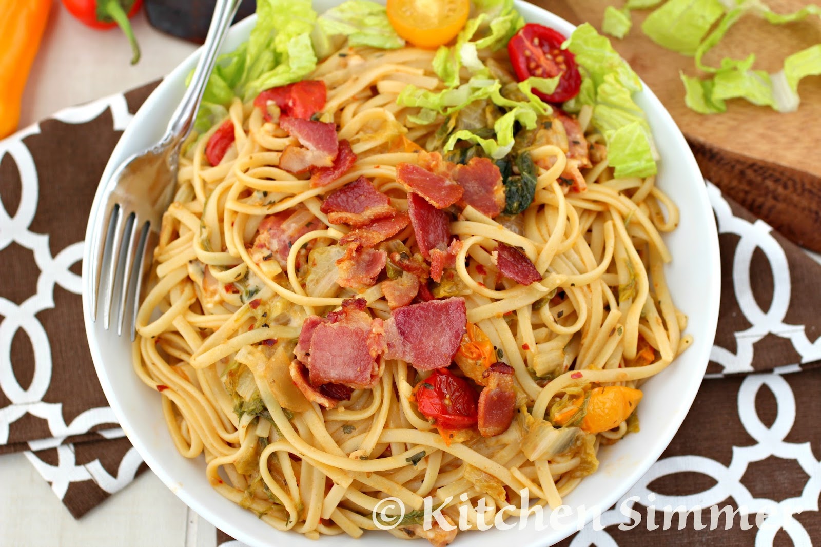 Kitchen Simmer: BLT Pasta (Bacon Lettuce and Tomato Pasta)