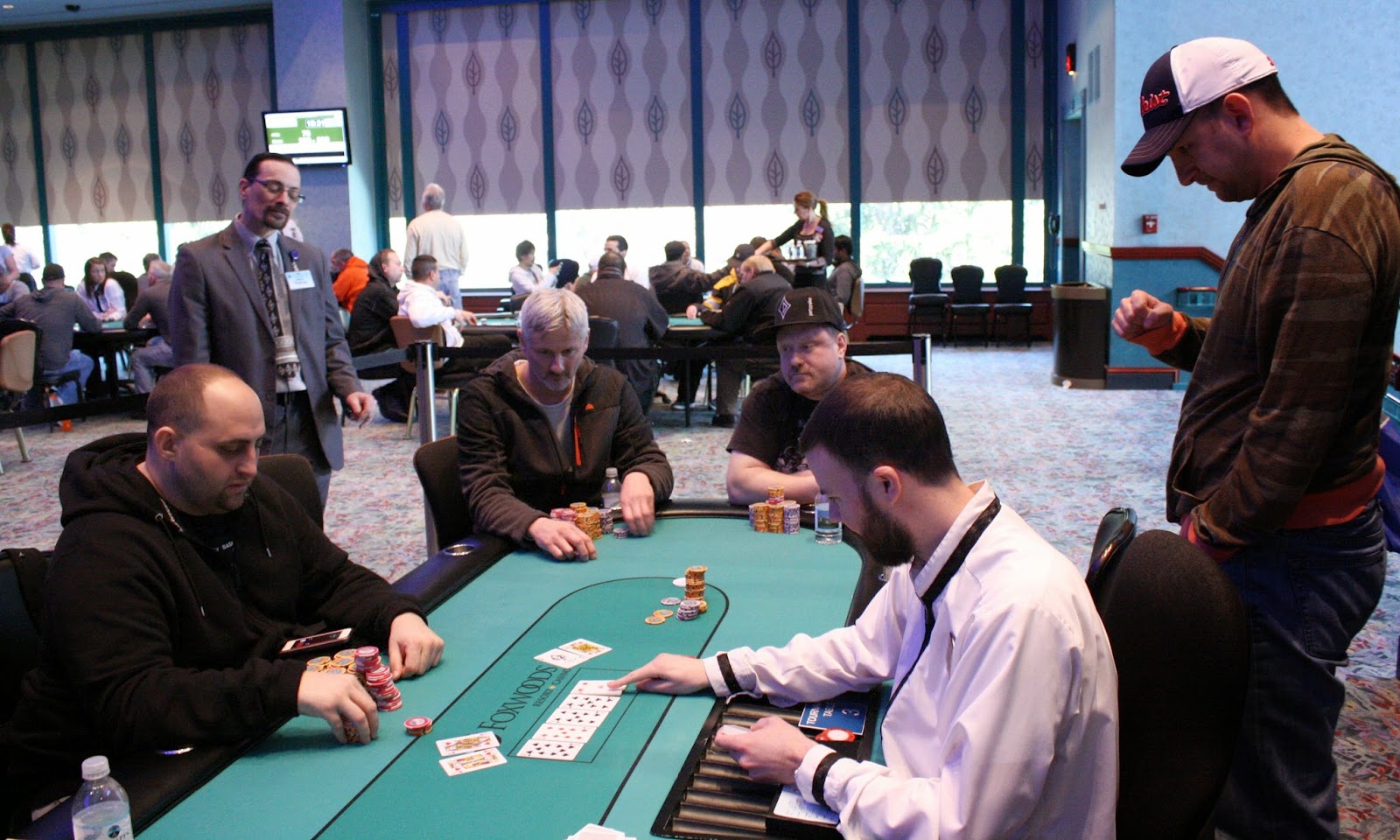 Foxwoods Poker: Ross Mallor doubles through Jason Calnan