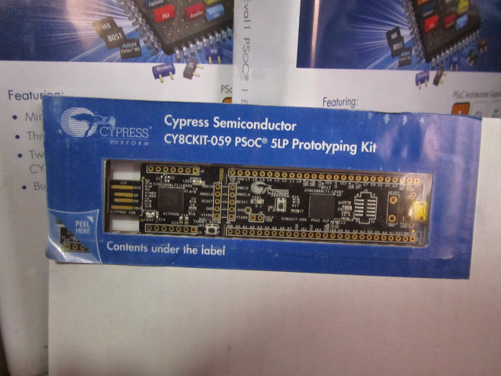 PSoC Latinoamérica: Unboxing CY8CKIT - 059 PSoC 5 LP Prototyping KIT