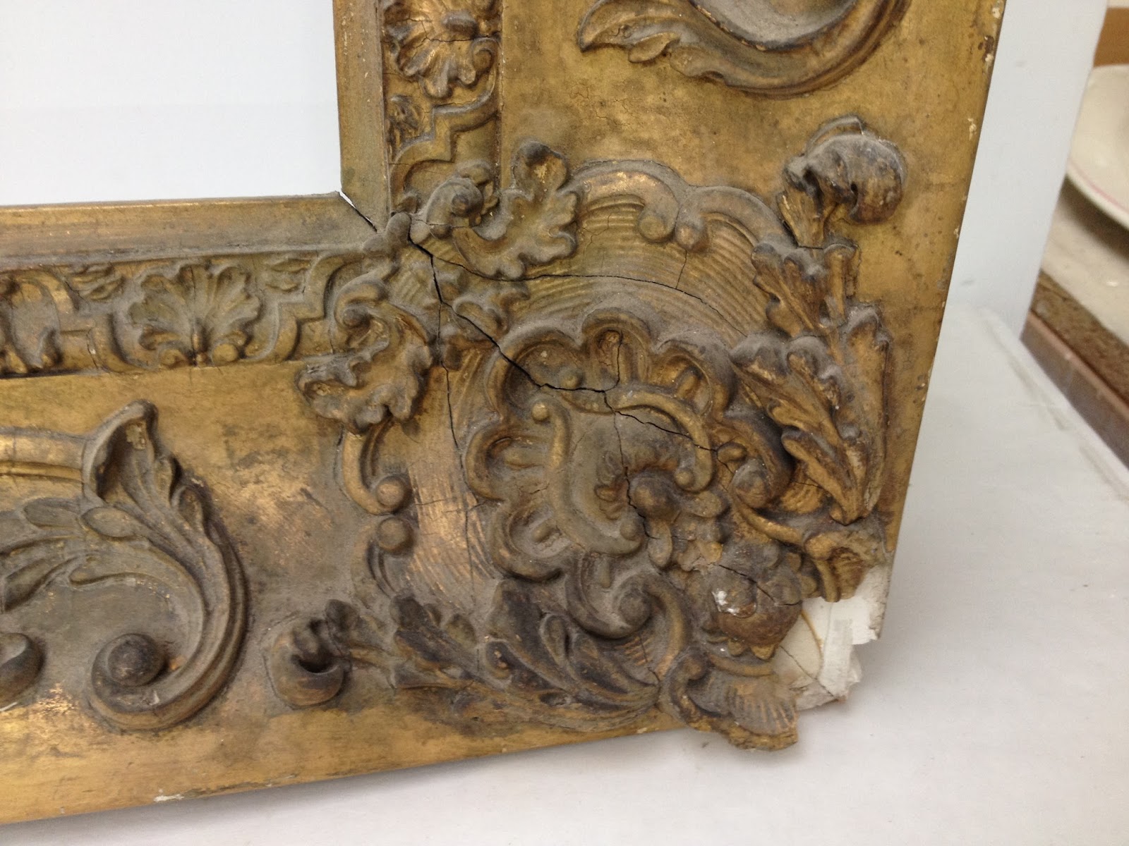 Antique Frame Sale: Rococo Corners 19th Century Frame
