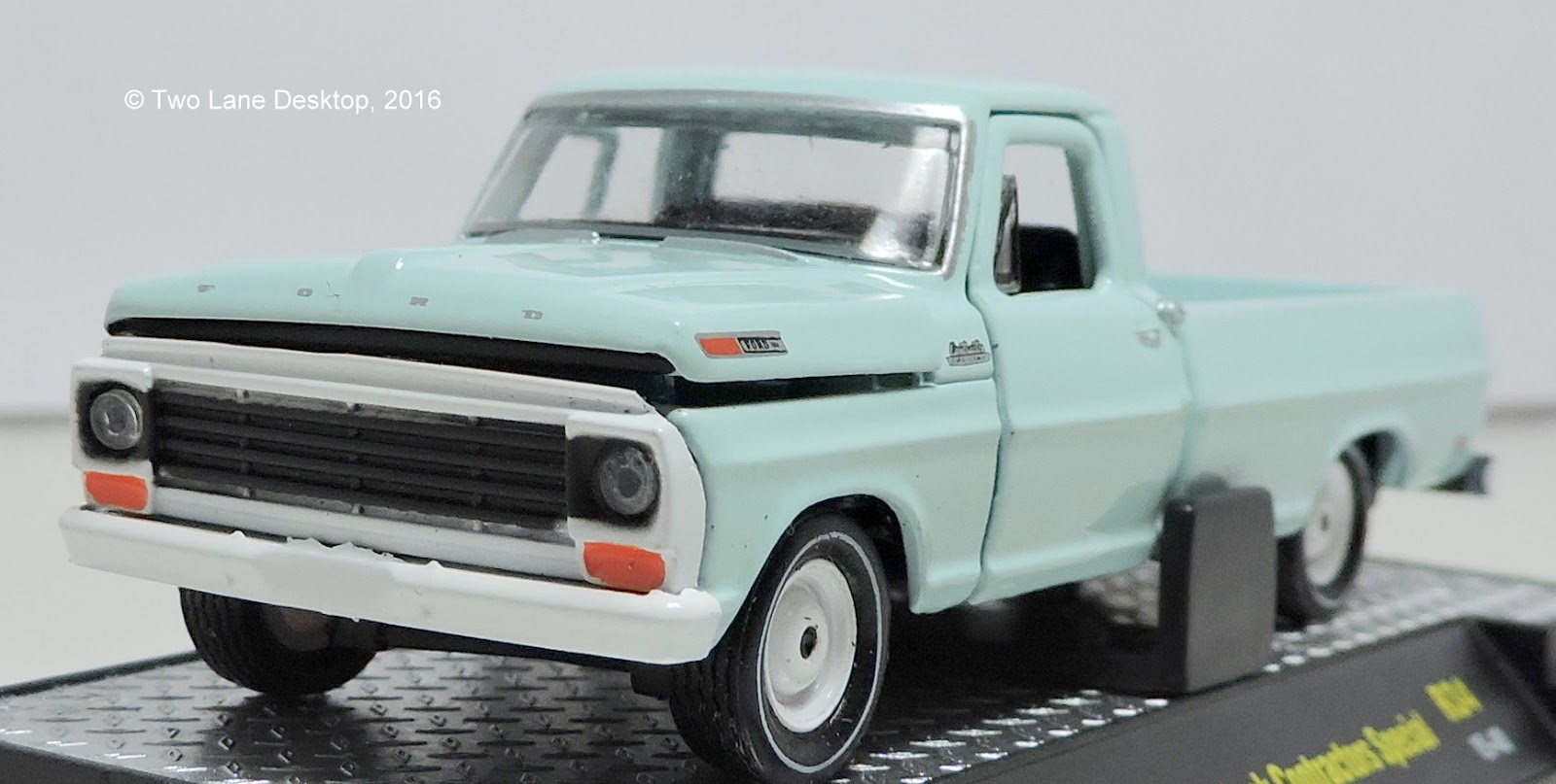 Greenlight and Matchbox 2015 Ford F-150 Contractor Trucks and M2 ...