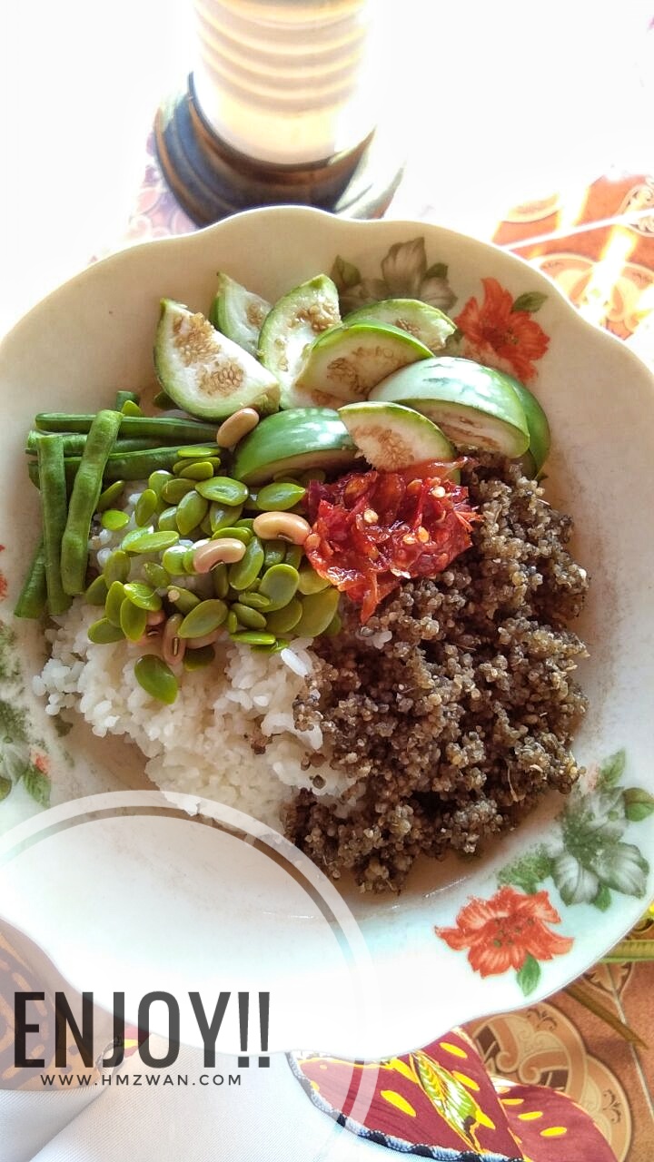 HM Zwan: Ponorogo : Nikmat Sedap Sepiring Nasi Tiwul dalam Kebersamaan