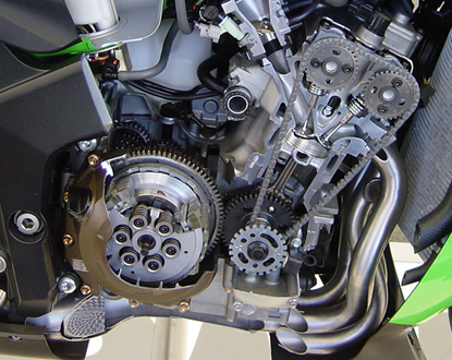 2012 Yamaha YZR-M1 Engine Concept Prototype 1000cc - Motorcycle Pictures