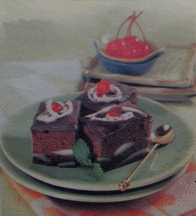 Keik Lapis Kelapa - Aneka Resep Kue Barat