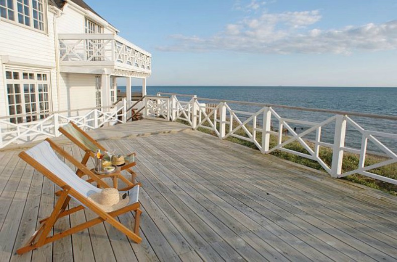 Coastal Home Spotted From The Crows Nest Beach House Tour West Sussex