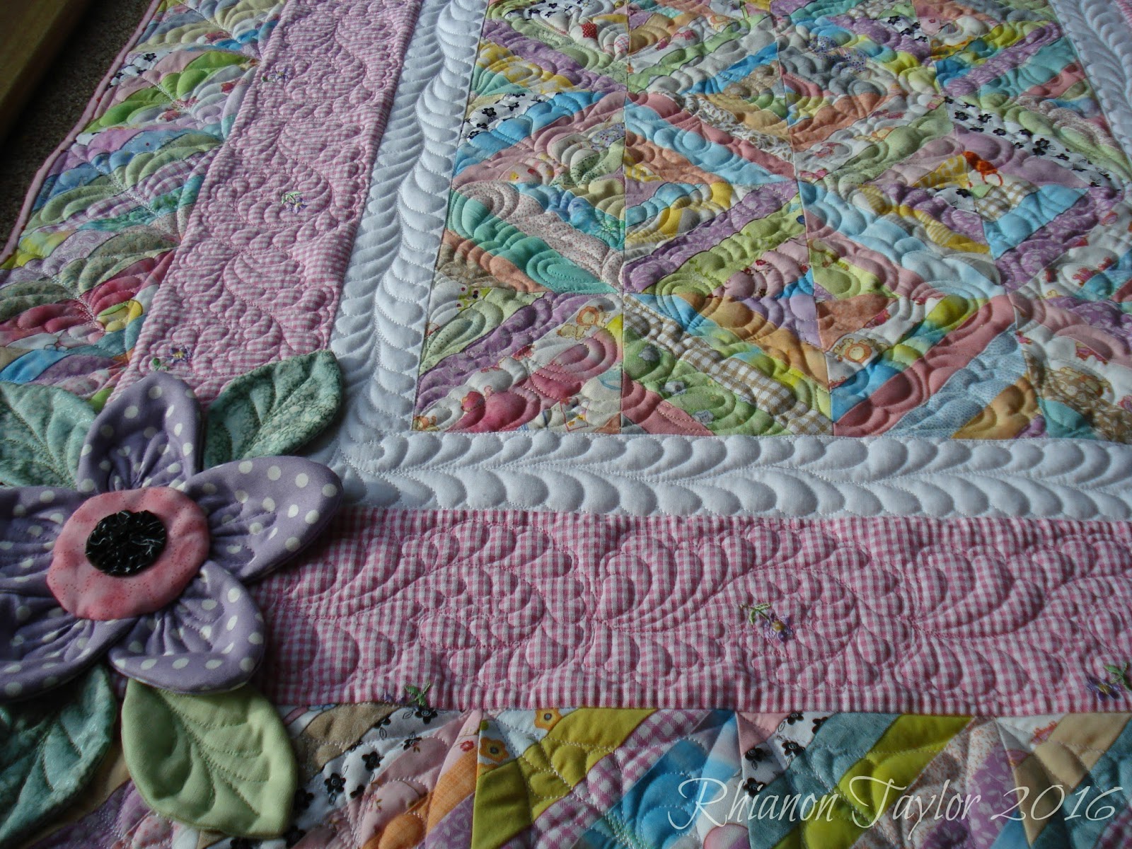 The Nifty Stitcher: Scrappy Strings Baby Quilt