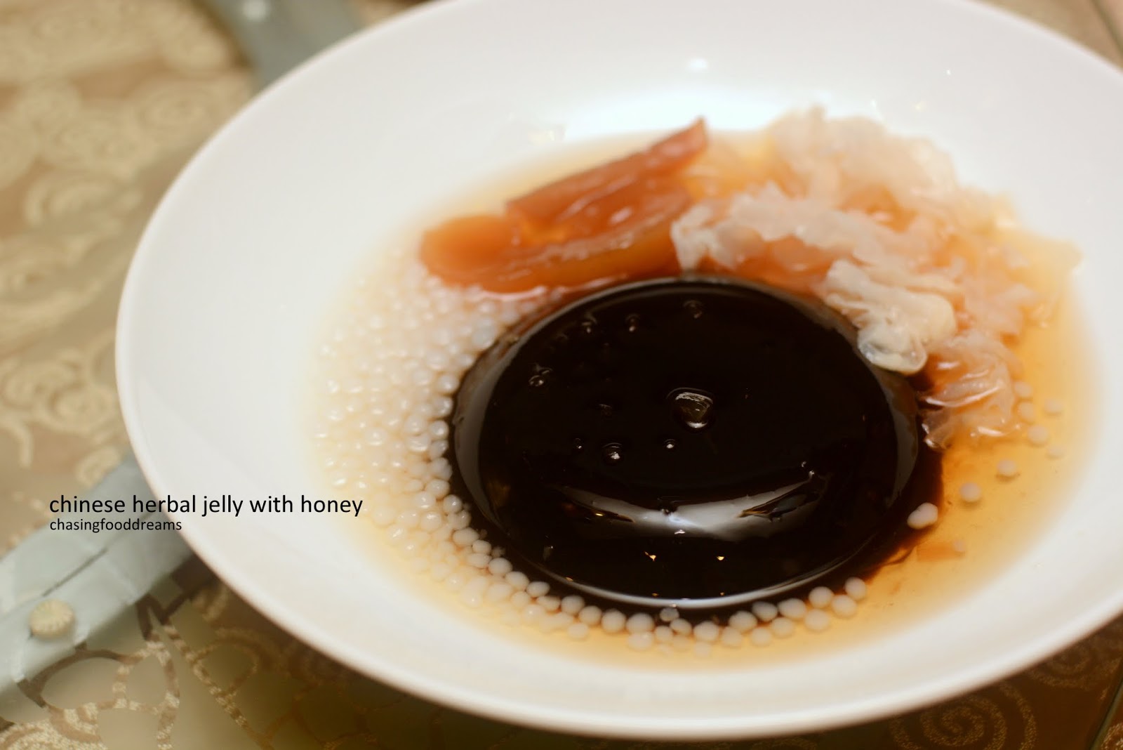 CHASING FOOD DREAMS: All-You-Can-Eat Weekend Yum Cha @ Tai Zi Heen ...