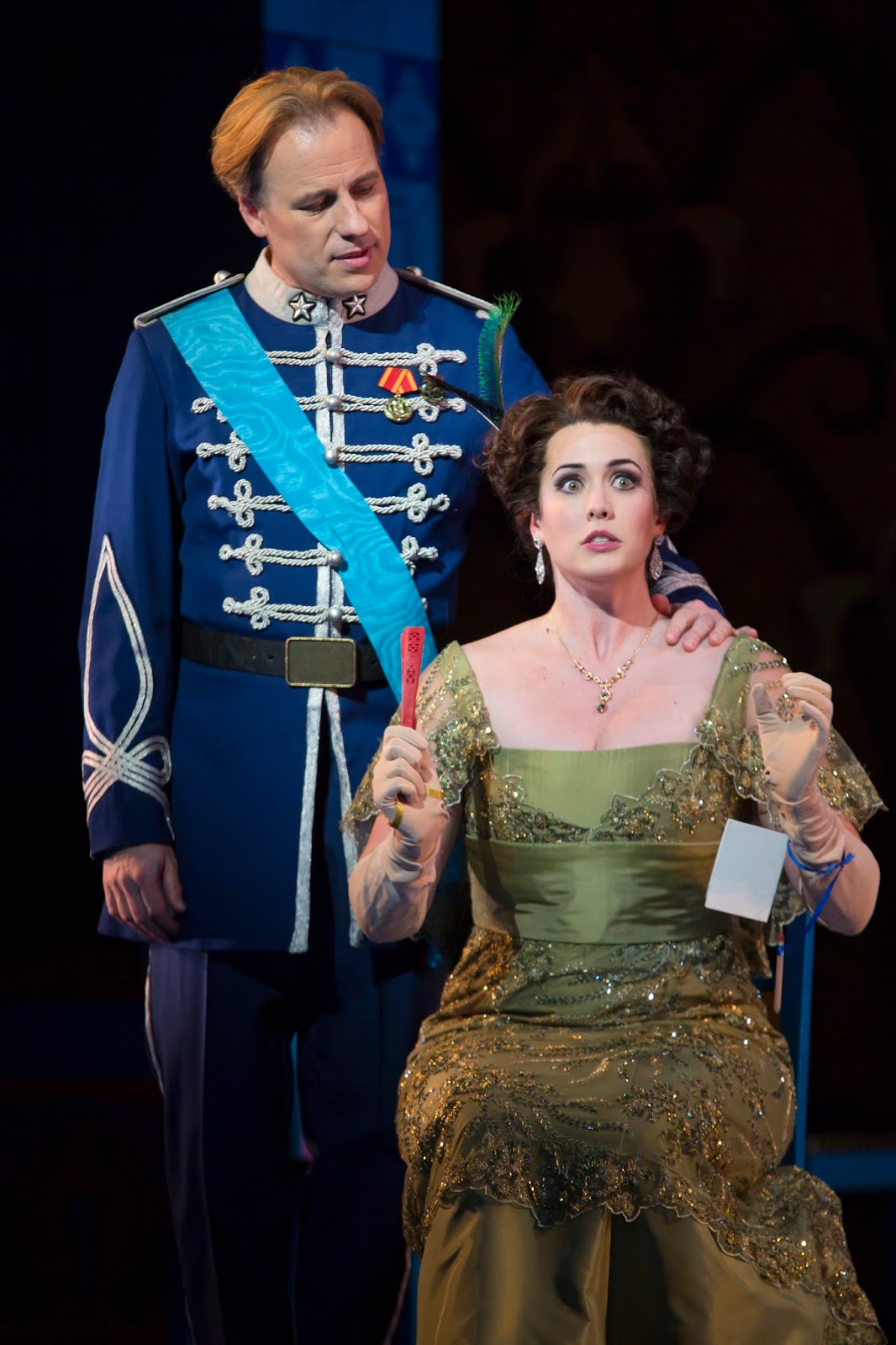 Figaro! Figaro!: La Viuda Alegre en Boston