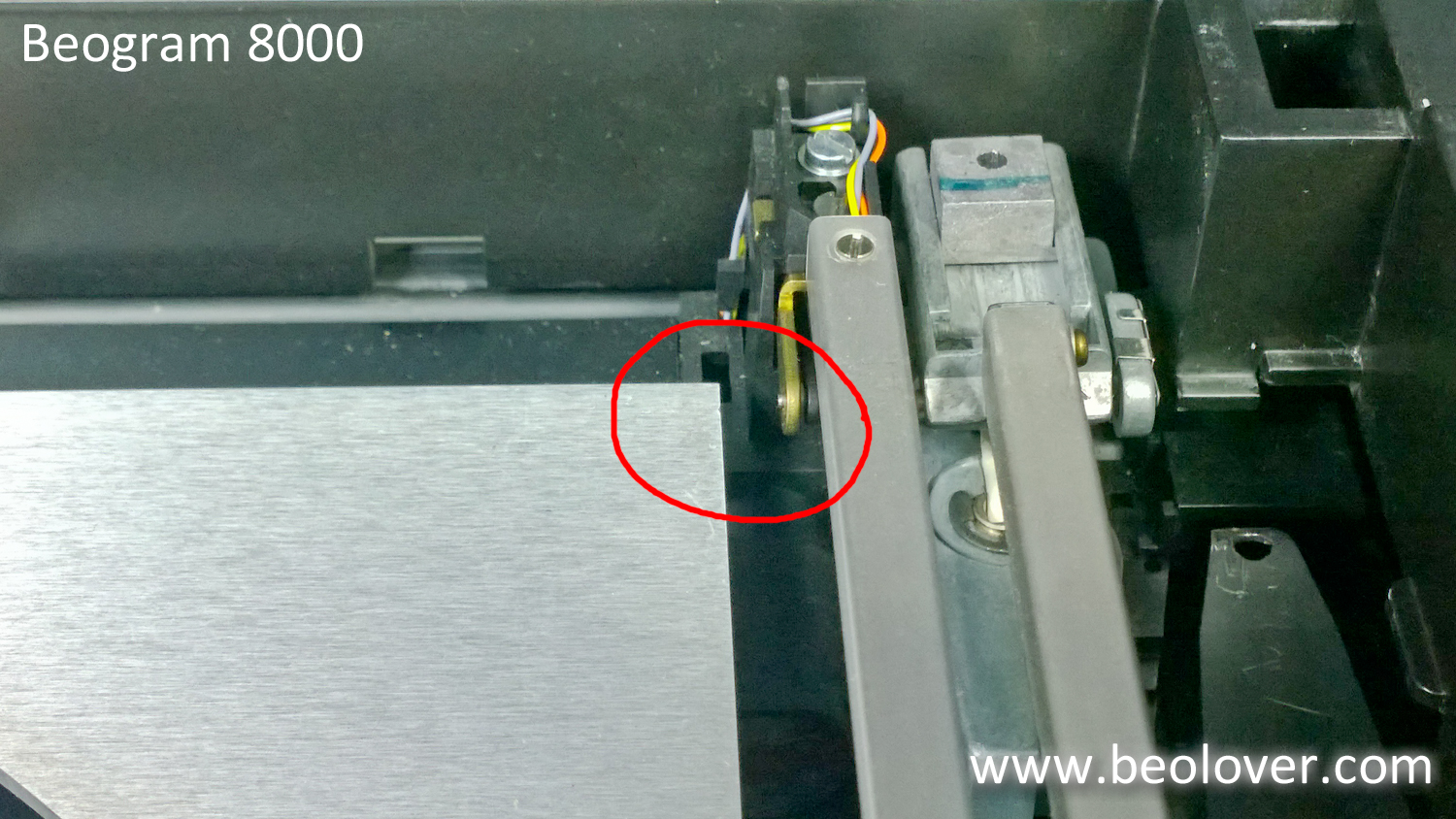 beolover: Beogram 8000: Opening the Beogram to Service Position