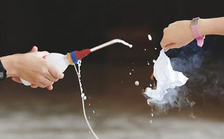 INTERNAUTAS PY: Experimentos de Química - El extintor casero