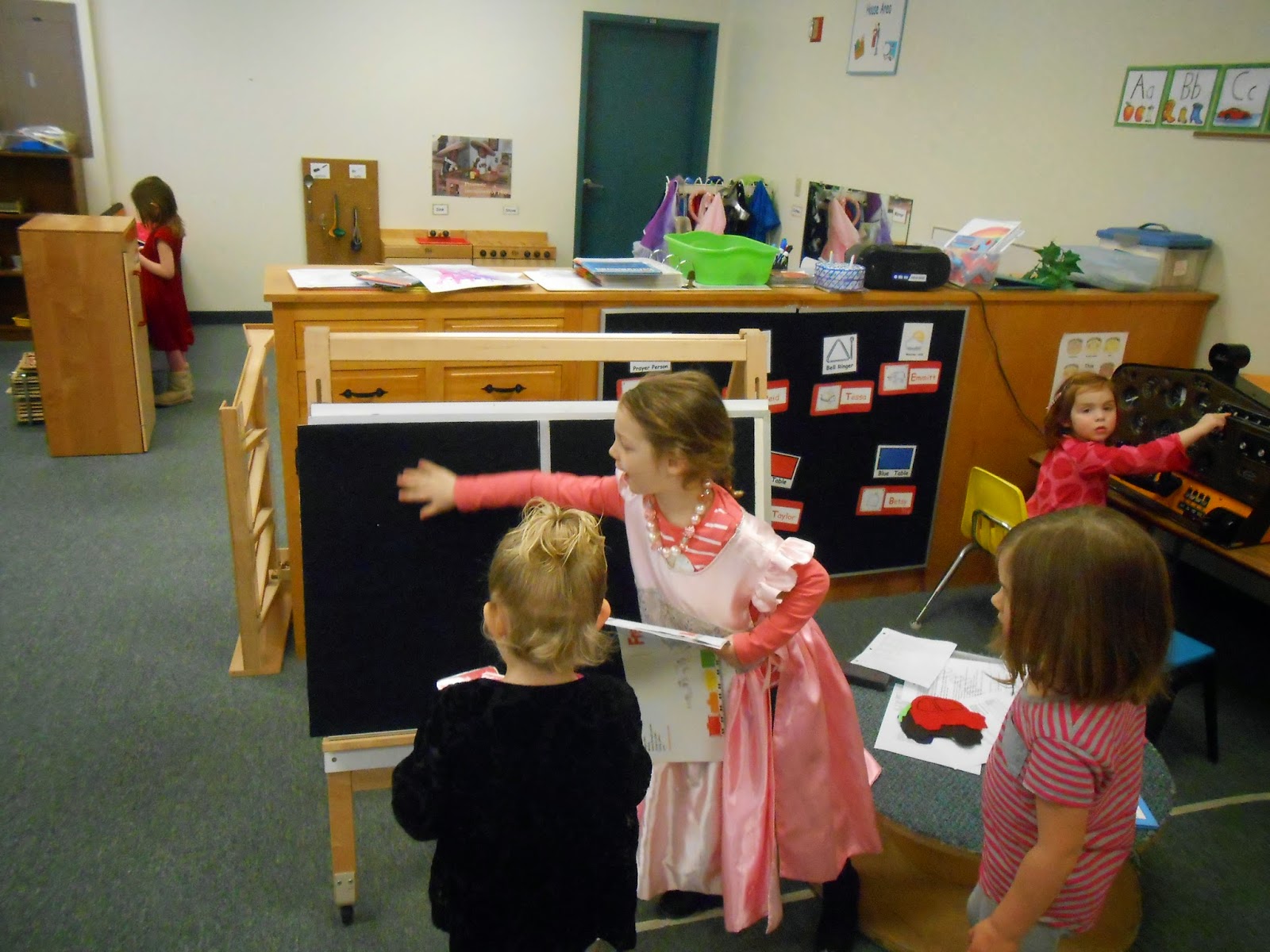 Hesston College Preschool: Pretending to be a teacher