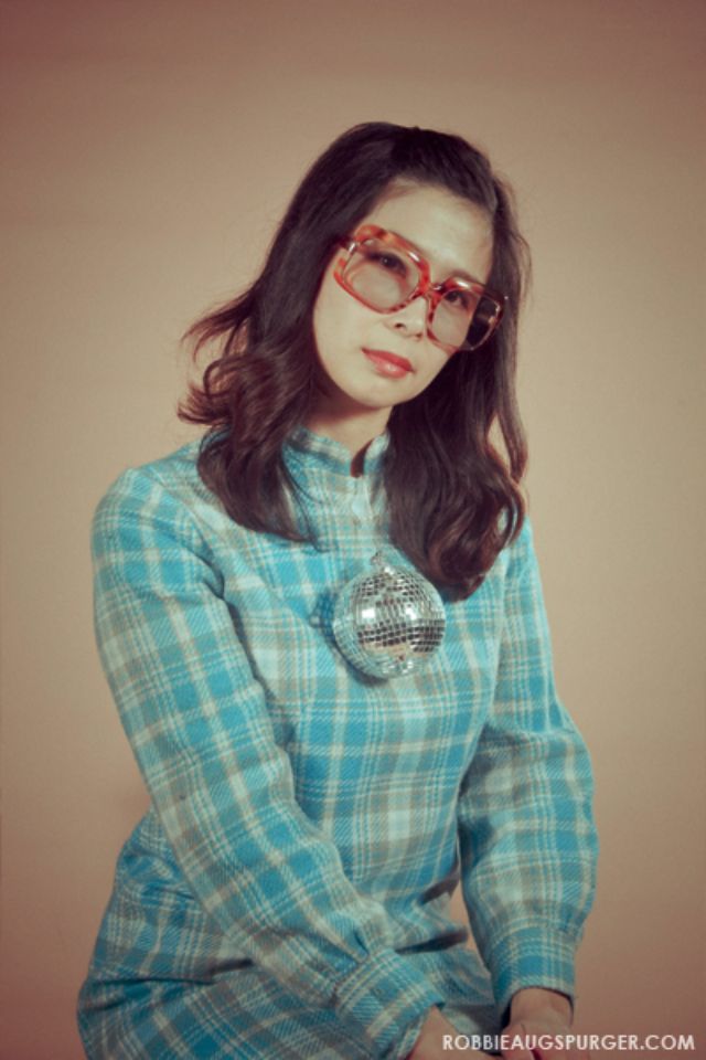 Glamour & Headshots: Photographer Recreates Ridiculous Retro-Inspired ...