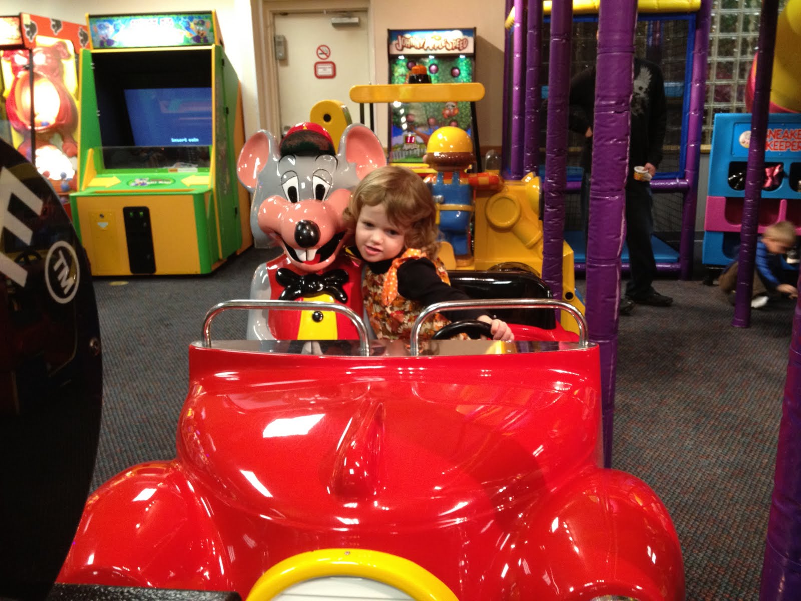 Teletubbies Ride Chuck E Cheese Car Pictures