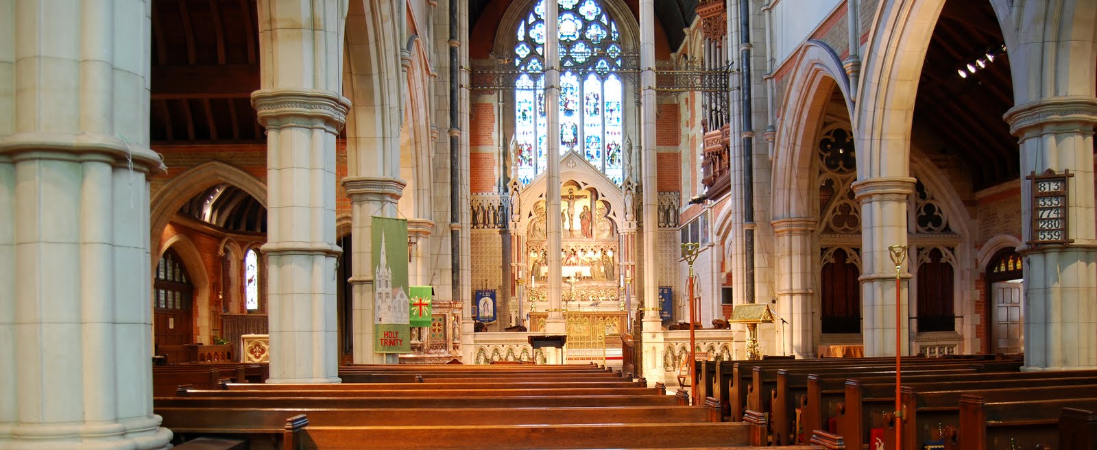 HOLY TRINITY CHURCH ROEHAMPTON: Open June