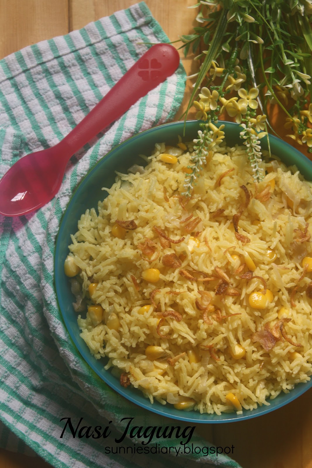 Mrs Sunnies Home: Nasi Jagung