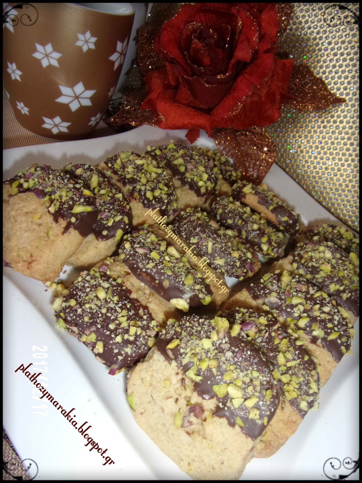 ΠΛΑΘΩ ΖΥΜΑΡΑΚΙΑ ΜΕ ΤΑ ΔΥΟ ΧΕΡΑΚΙΑ ..: ΜΠΙΣΚΌΤΑ-COOKIES ΜΕ ΦΥΣΤΙΚΙΑ ...
