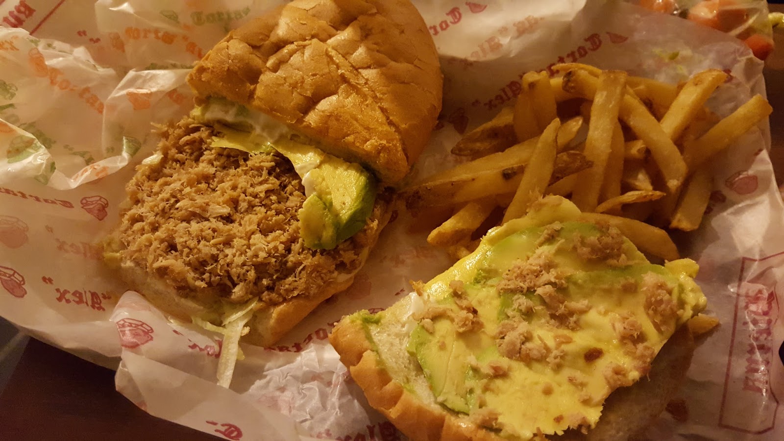 Al filo de la mesa: Tortas Alex