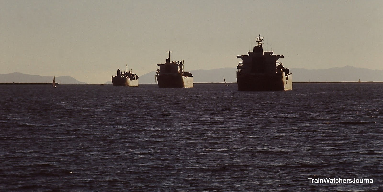 TrainWatchersJournal: The Outer Anchorage and the Catalina Isthmus