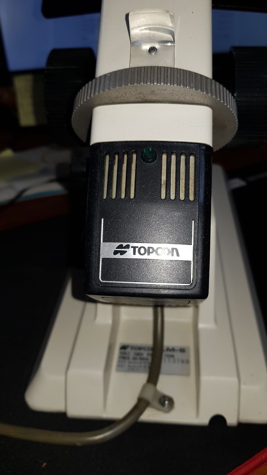 EquipmentHolic: TOPCON LM-6/TOPCON LM-6 Lensometer