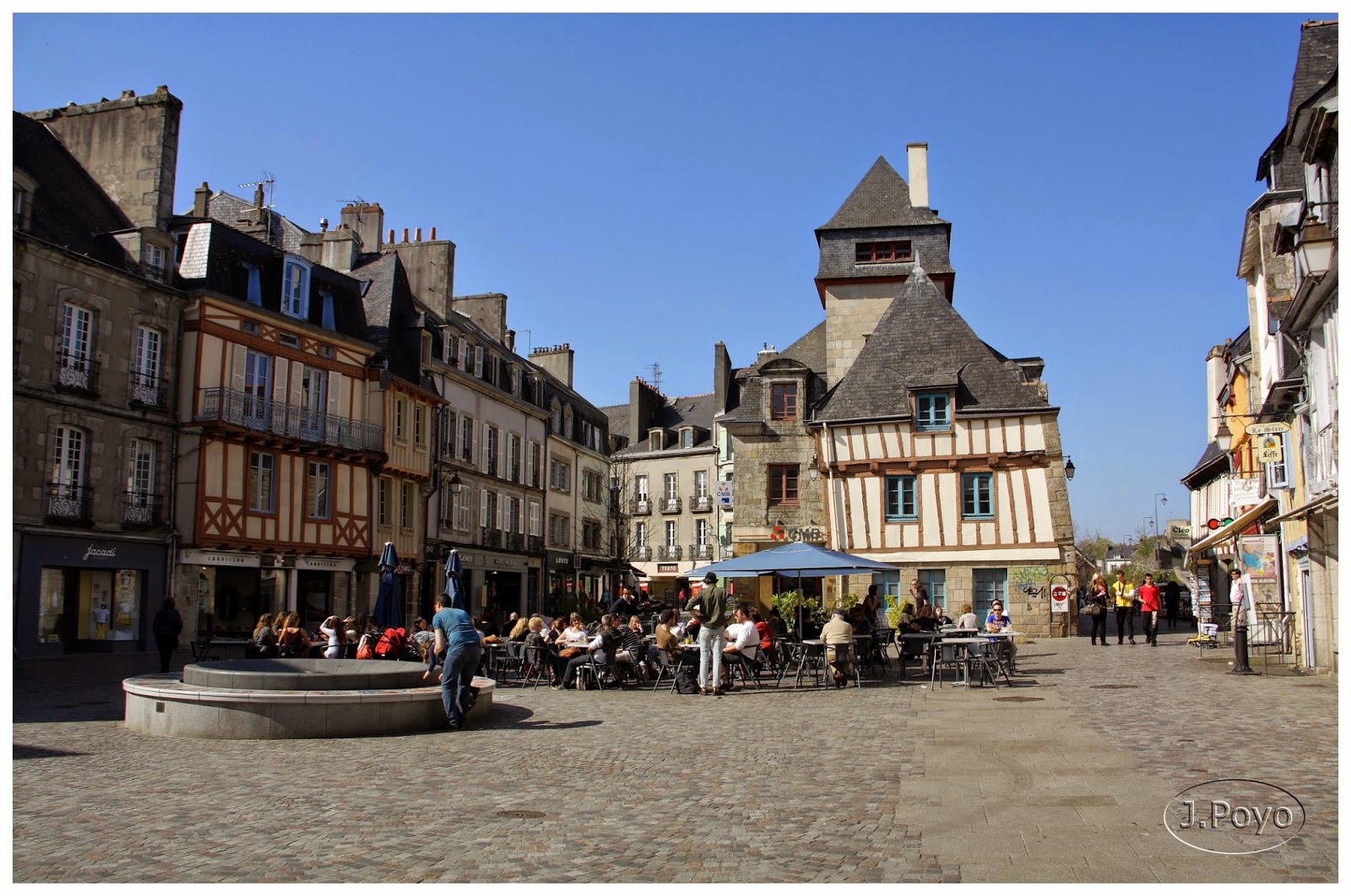 Quimper, una de las ciudades más bonitas de Bretaña ~ Viajes y Rutas
