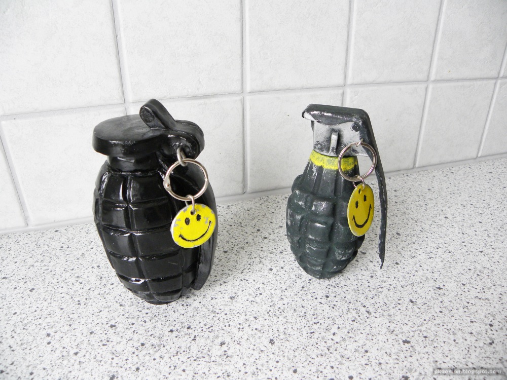 pkDemon Creations: Bad Company Smiley Grenade