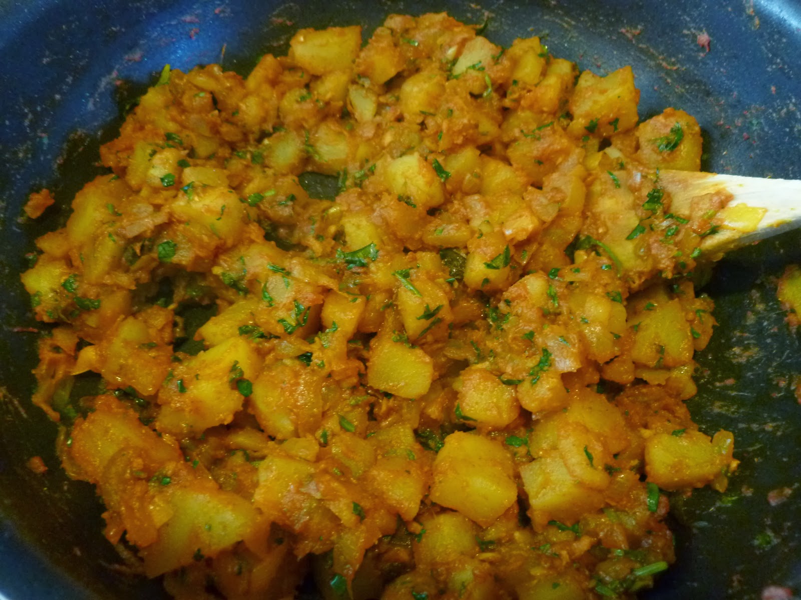 Indian Food: Kanda Bataka nu Shaak