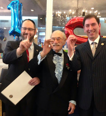 NYS Senator Simcha Felder: Senator Felder Presents Proclamation to ...