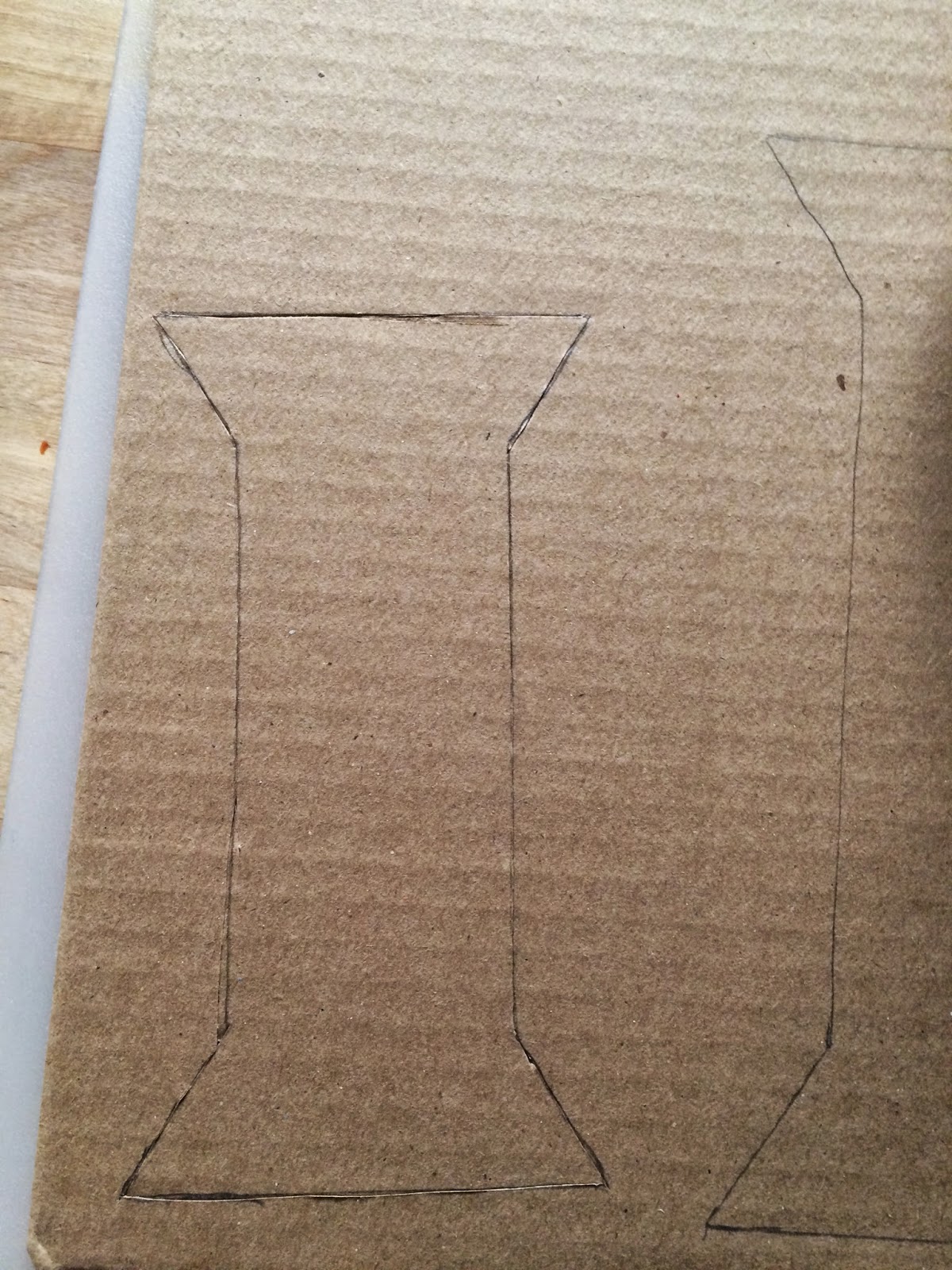 Mischief Managed: DIY: Homemade yarn bobbins