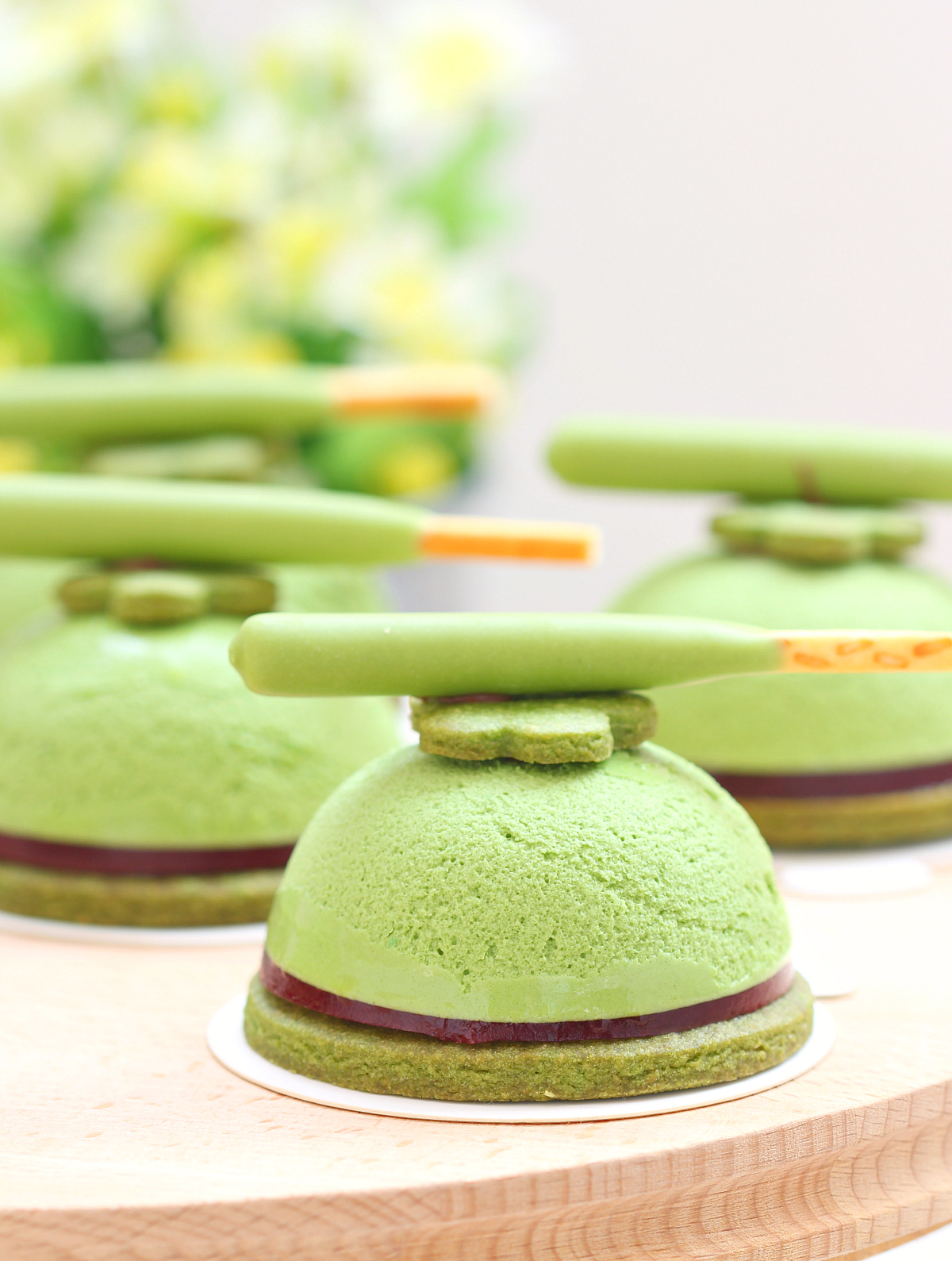 Matcha mousse tarts