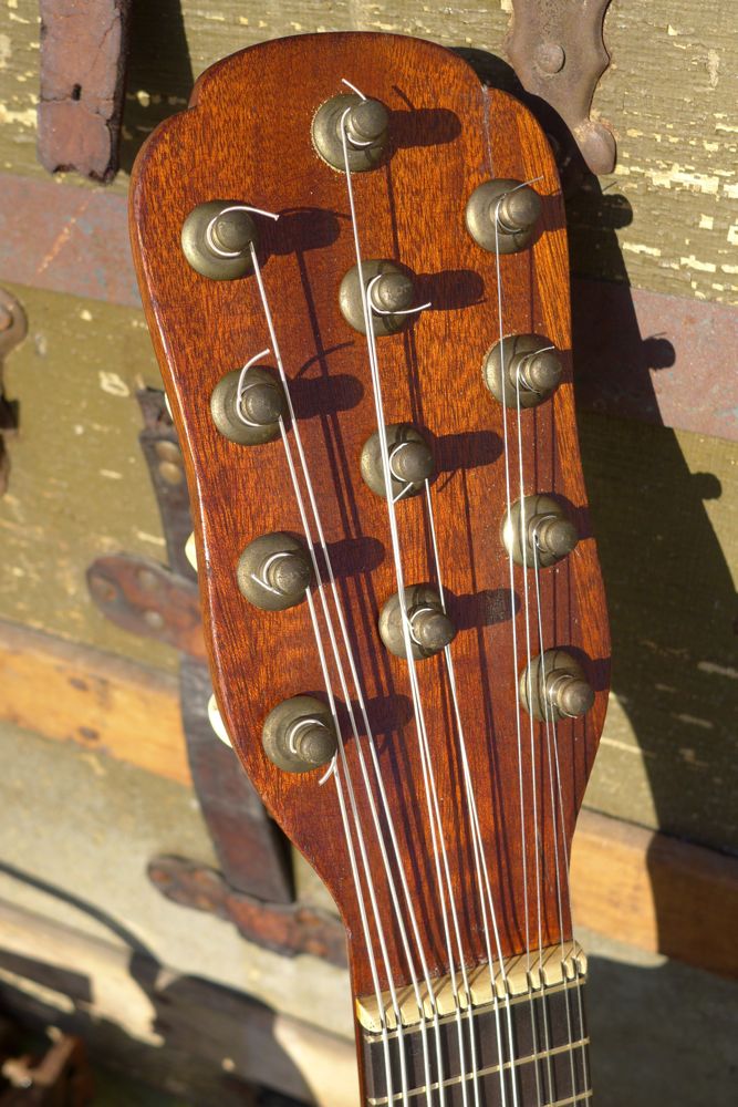 c.1900 Spanish Bandurria