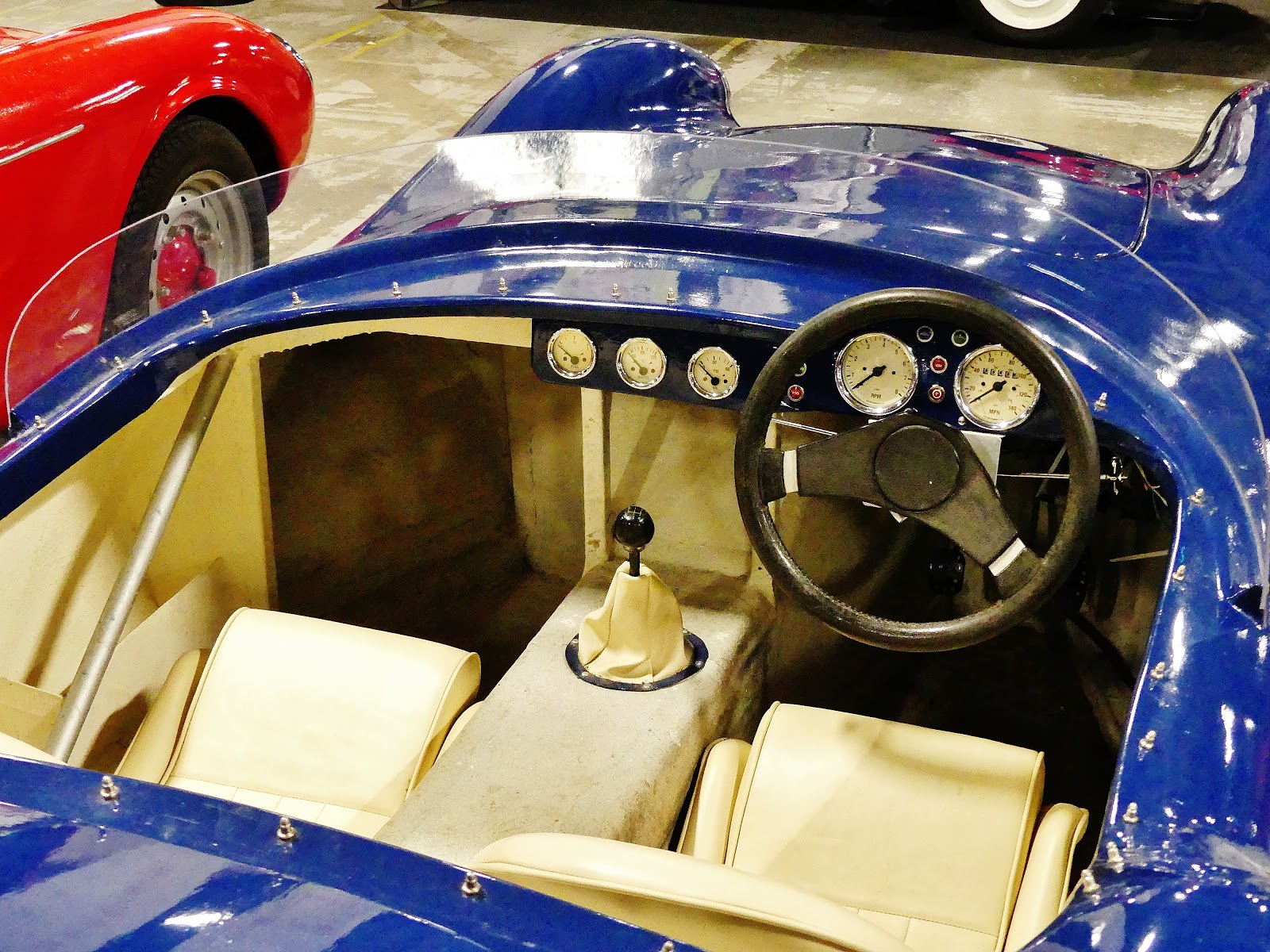 Ferraris and Other Things: Rochdale Cars