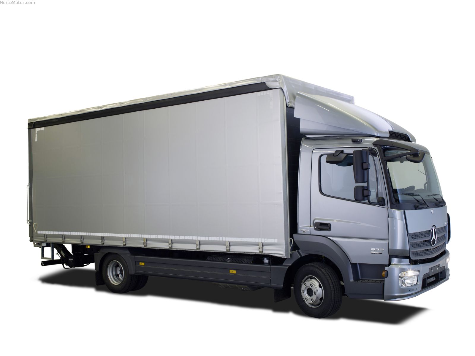 Revista Coche: Nuevo Mercedes-Benz Atego 2014