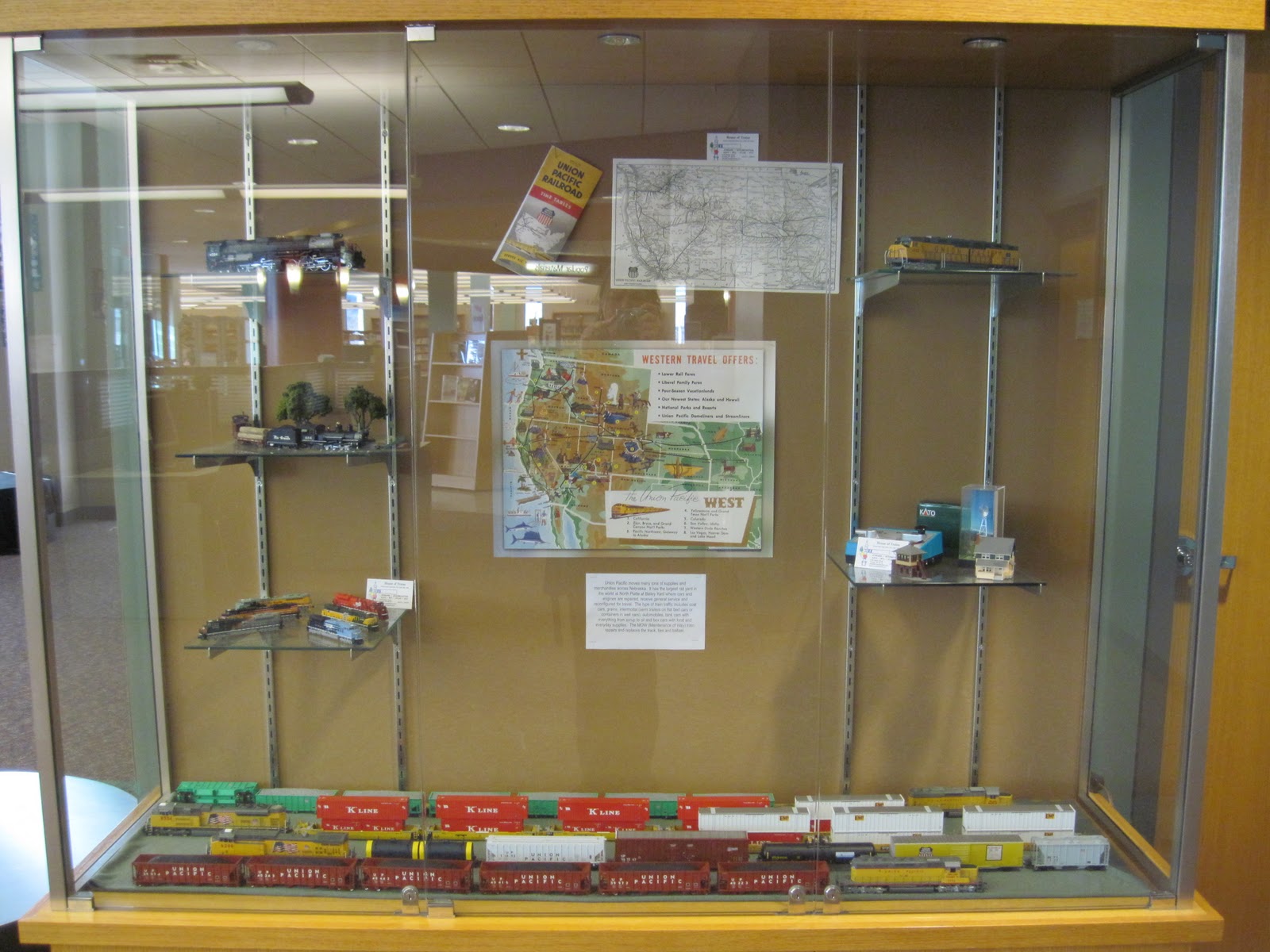 Public Library Displays: House of Trains