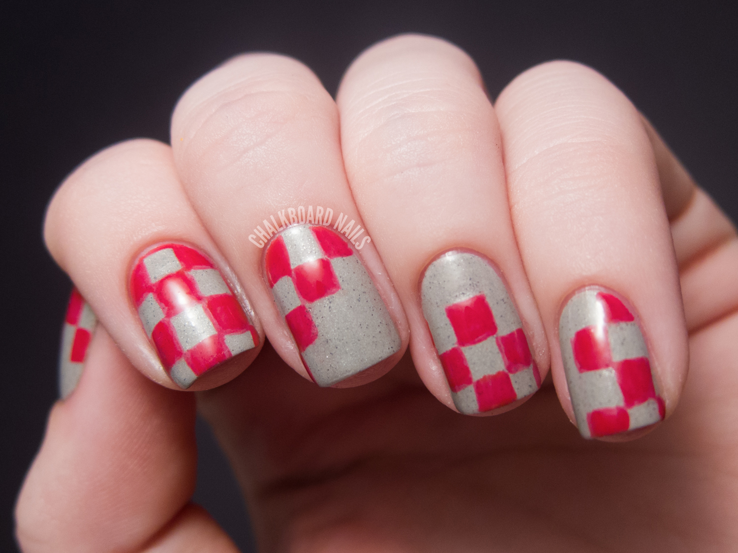 31DC2012: Day 26, Inspired by a Pattern | Nail Polish Full