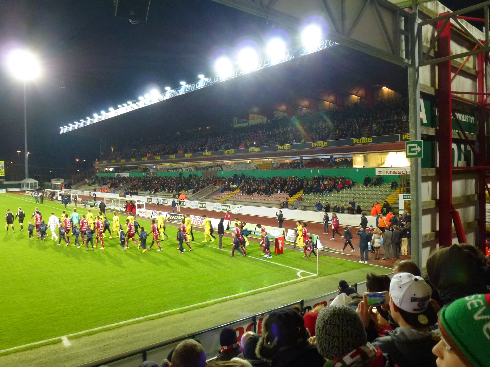 Extreme Football Tourism: BELGIUM: KSV Waregem (-2001) / SV Zulte ...