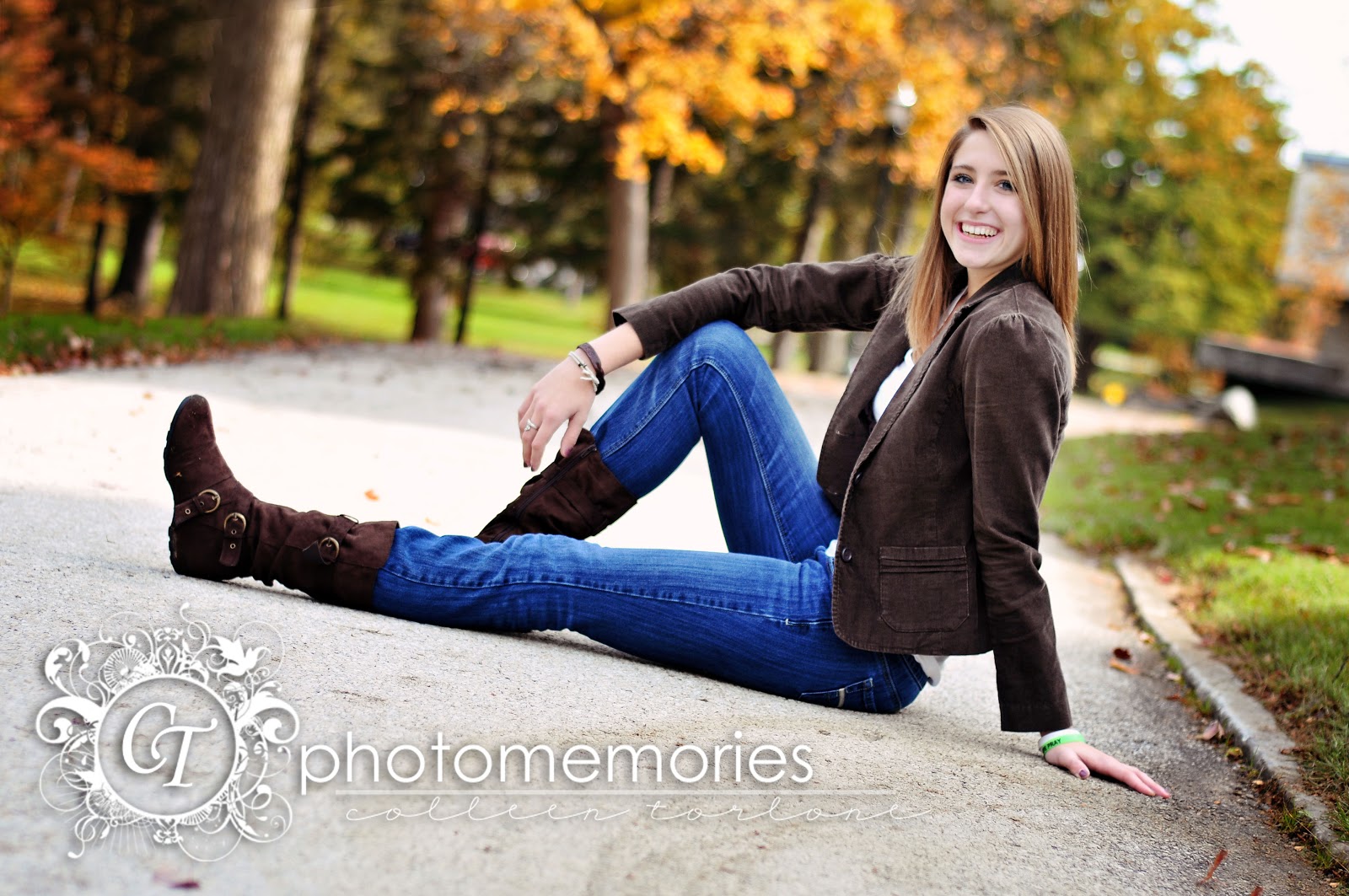 CT PhotoMemories: SARA: Senior Photos