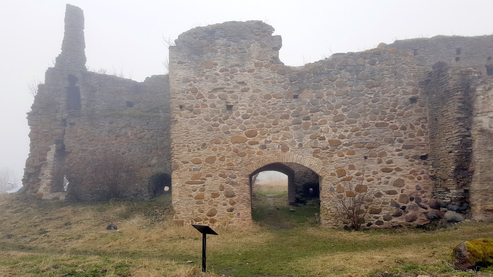 Uncle SAM: The Bad Place: Toolse Linnus