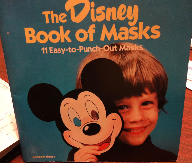Filmic Light - Snow White Archive: 1985 Disney Book of Masks