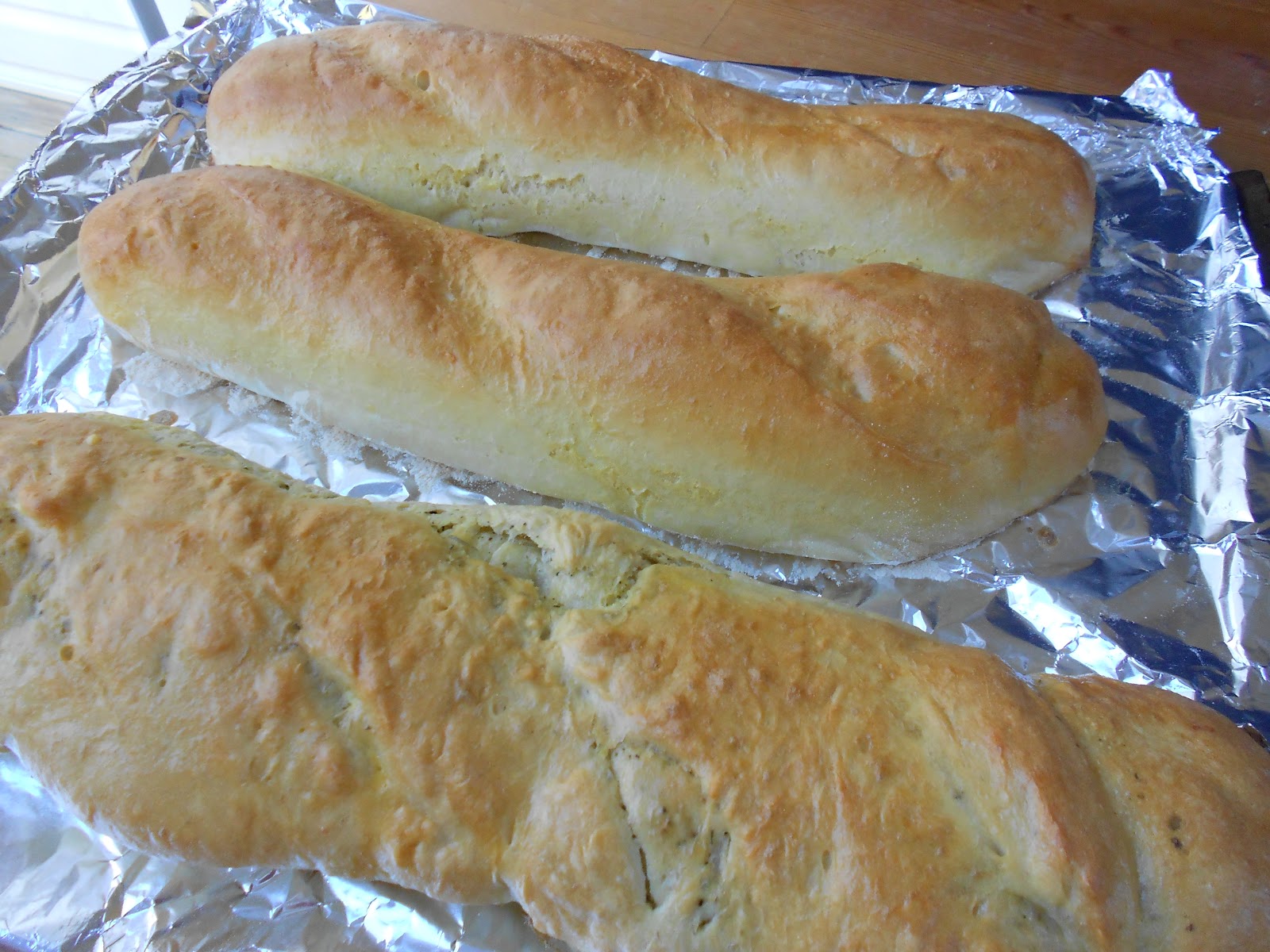 Molinillo de Aromas: Pan Artesanal con Hierbas de Provence