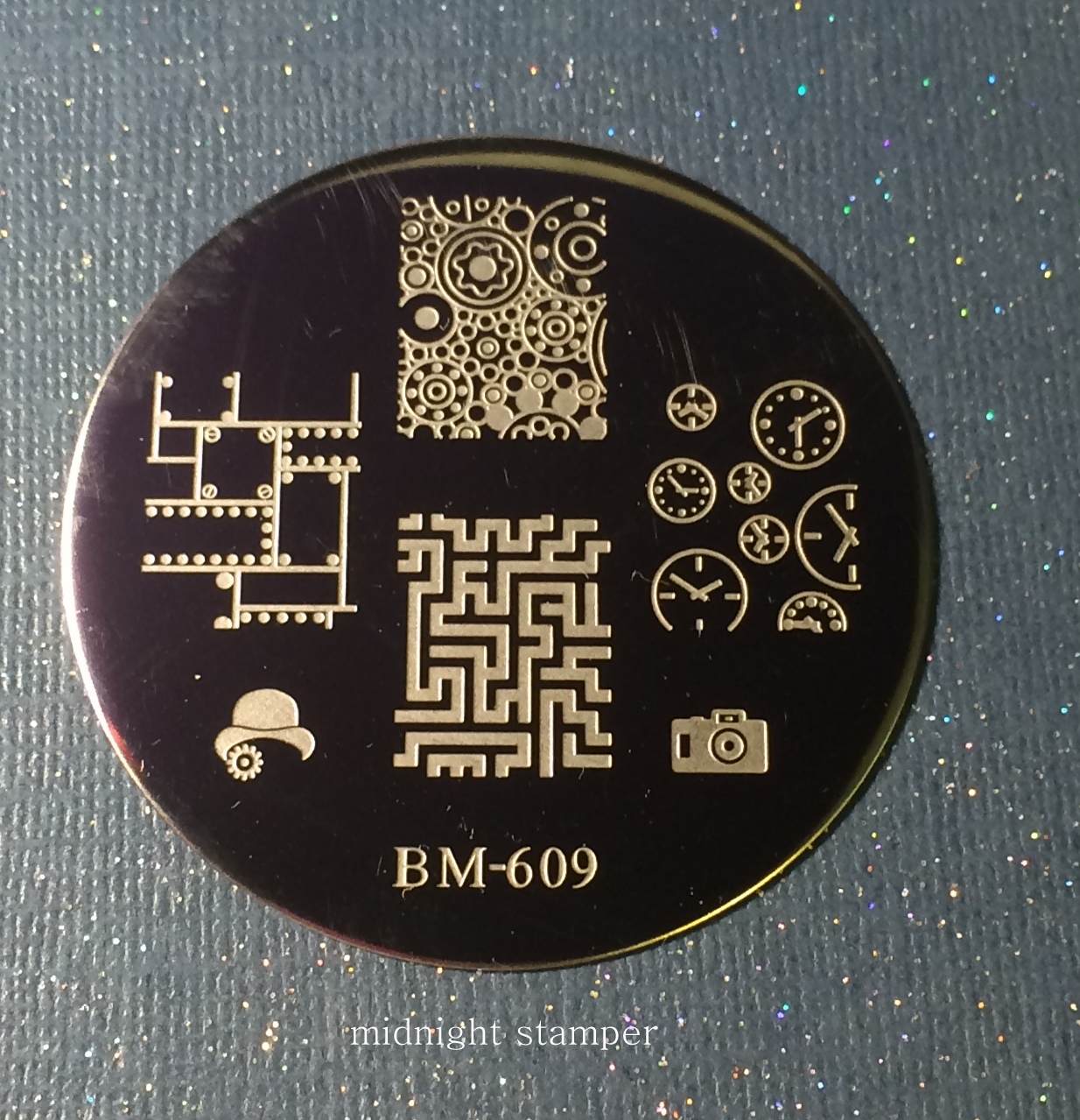 Midnight Stamper: 26 Great Nail Art Ideas: Black Base