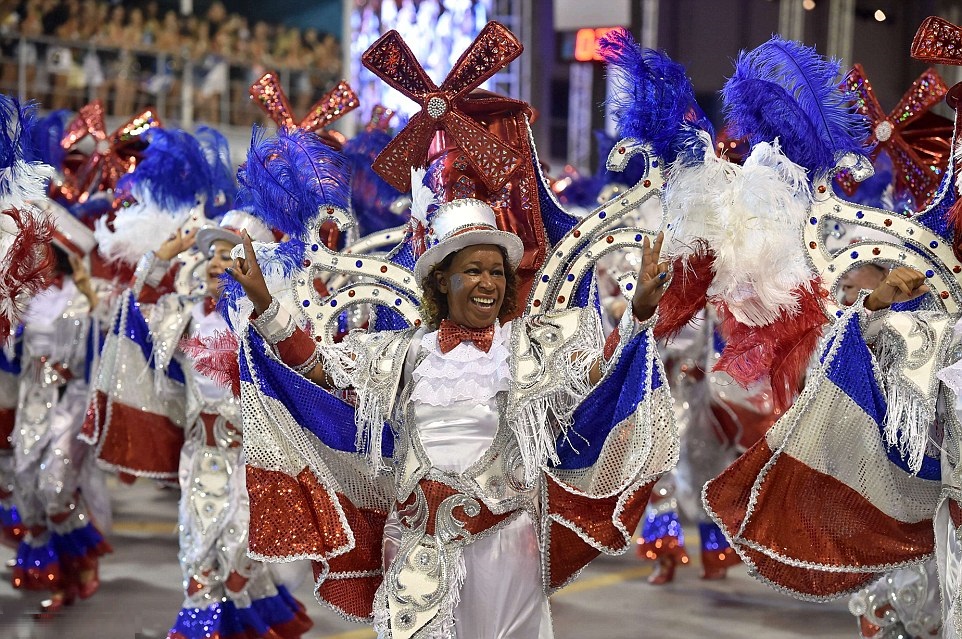 ΚΑΡΝΑΒΑΛΙ ΤΟΥ ΡΙΟ ( RIO CARNIVAL) 1 photos - wallpapers (ανανεωμένο ...