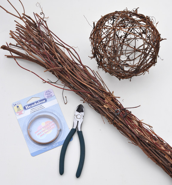 Three Dogs in a Garden: Grapevine & Ivy Topiary