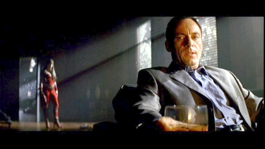 Cinemelodic: Crítica: ELEKTRA (2005)