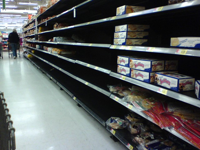 The Pocomoke Public Eye: Wal*Mart Empty Shelves?