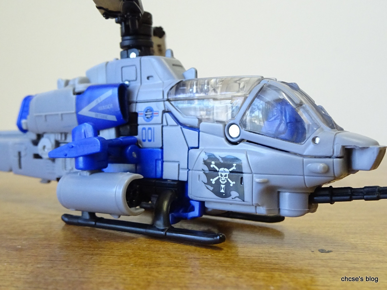 ChCse's blog: Toy Review: Transformers Generations Studio Series ...