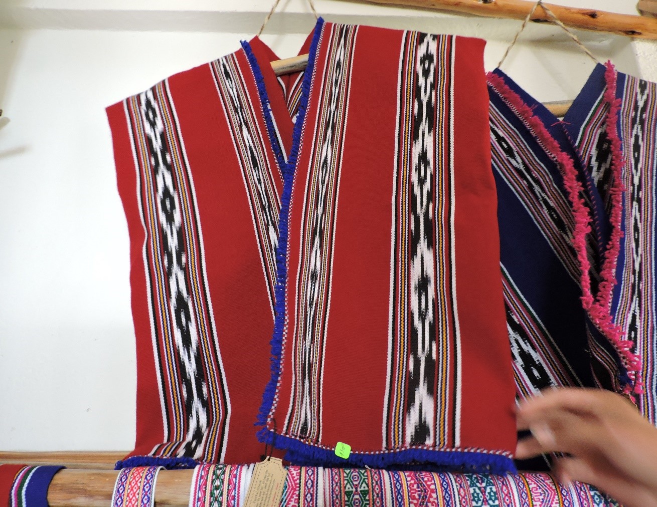 Campaña "VALOR DE LA MANO ARTESANAL EN CACHA"